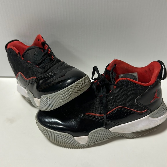 Jordan | Shoes | Nike Air Jordan 4y Stay Local Big Kids 4 | Poshmark